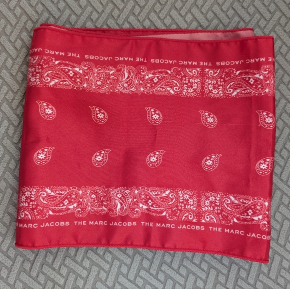 Marc Jacobs | Accessories | Marc Jacobs The Bandana Twill Scarf Nwot ...